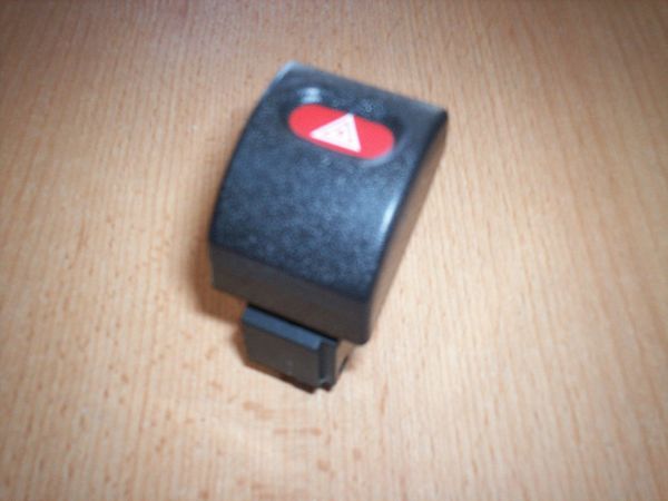 Wyłącznik świateł awaryjnych Opel Corsa B / Tigra 6240140 - SKLEP ...